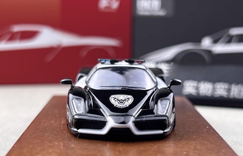 Finclassically 1:64 Police Enzo Racing Sports Model Diecast Metal Car ...