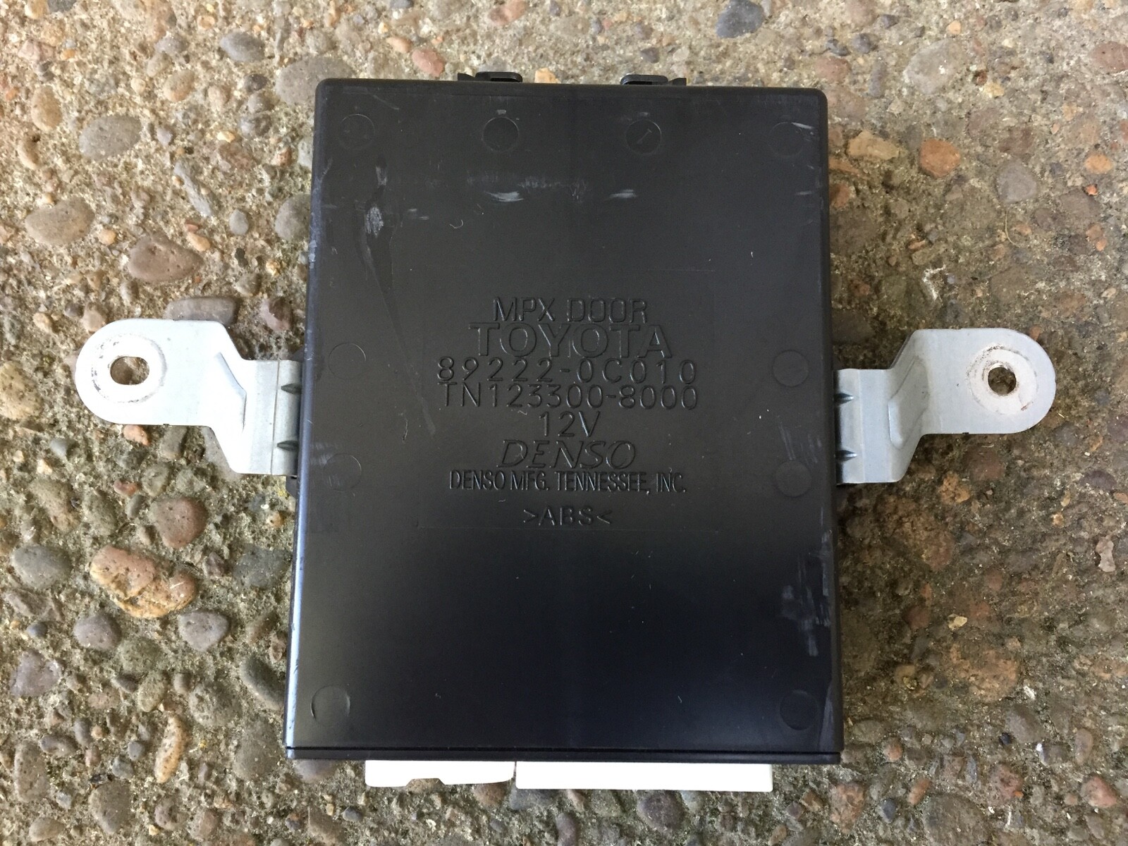 2001-2004 Toyota Sequoia Tailgate Liftgate Multiplex Control Module ...