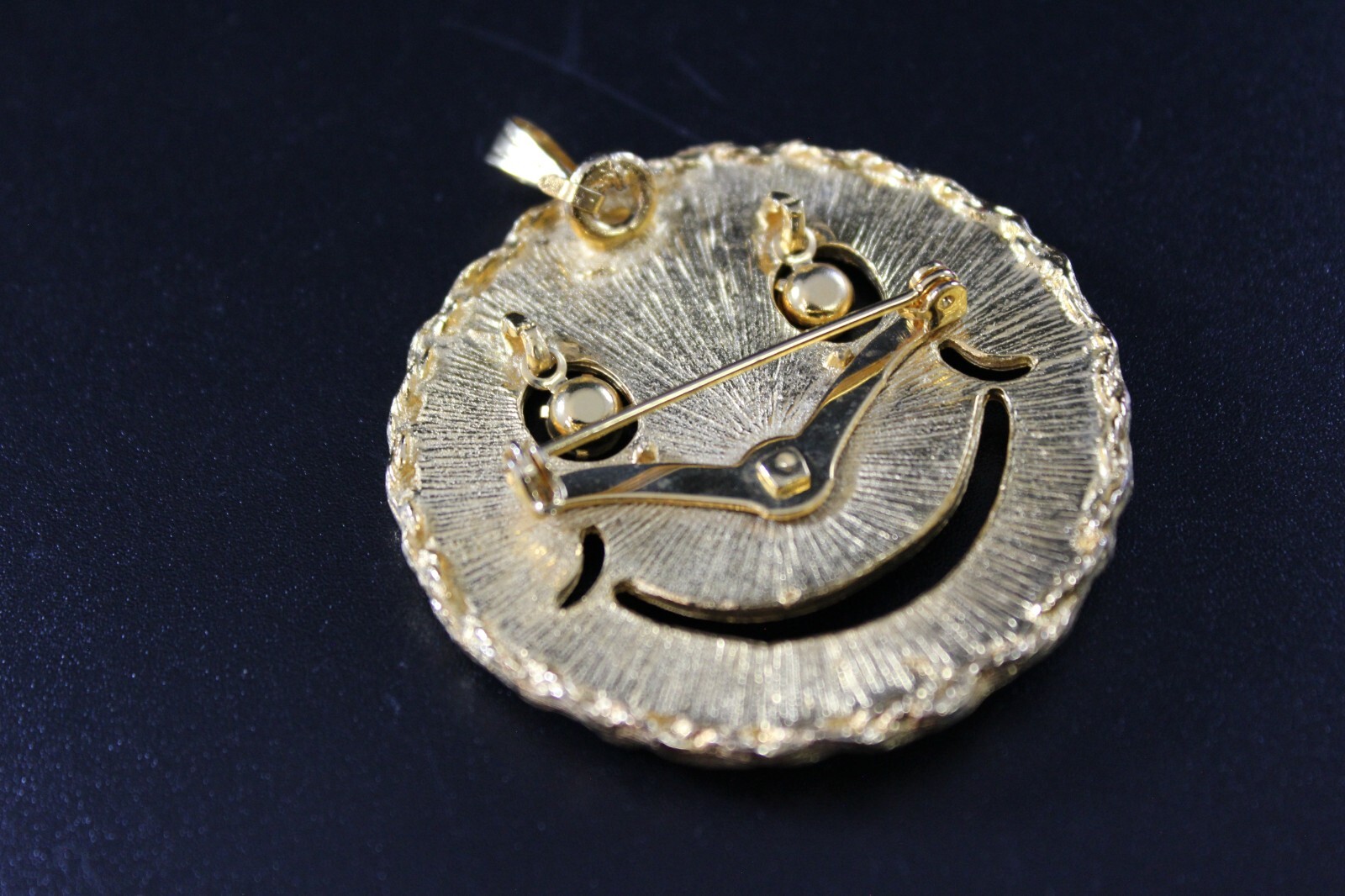 Vintage Estate gold tone florentine finish Smiley Face Rhinestone pin ...