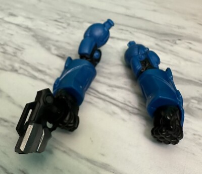 Mattel DC Multiverse Batman Rookie BAF Right And Left Arms | eBay