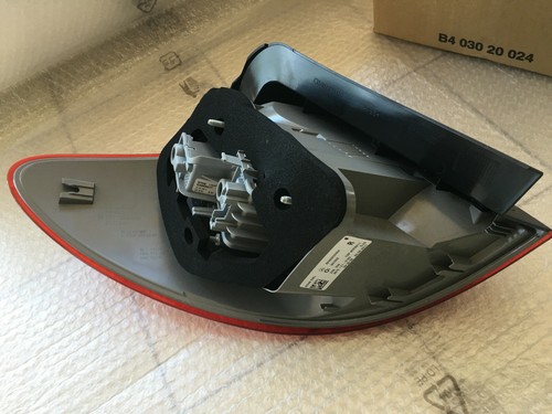 a2468200264 Originale Mercedes Benz W246 unità ottica posteriore dx ...