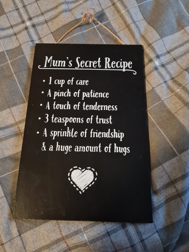 “Mums Secret Recipe” Sign / Plaque Gift, In Very Good Condition Size ...