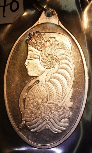 PAMP Suisse Lady Fortuna Oval Pendant 1oz 999 FINE Silver round bar ...