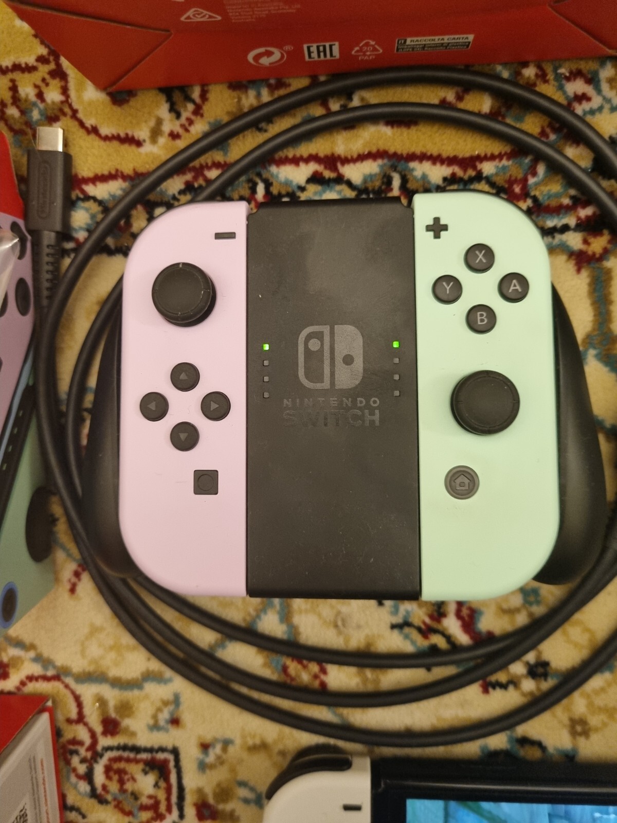 Nintendo Switch OLED, Mario Kart 8 Deluxe, SSBU, & extra controller ...