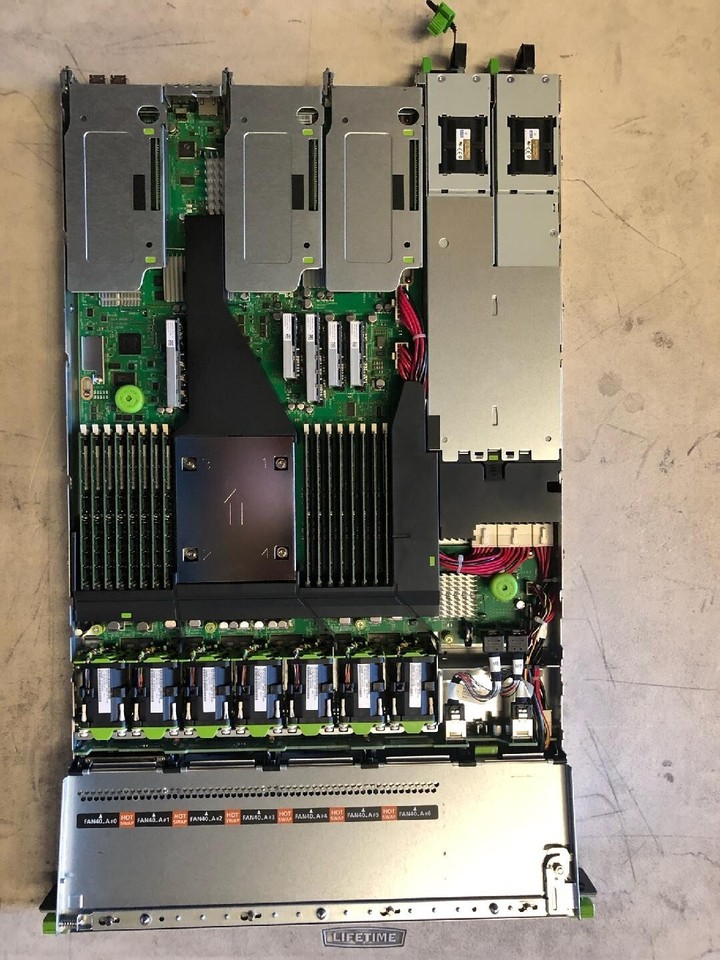 Oracle Fujitsu M10-1 Server 2.8GHz 16-Core Attivo Permesso, 64GB RAM 2 ...