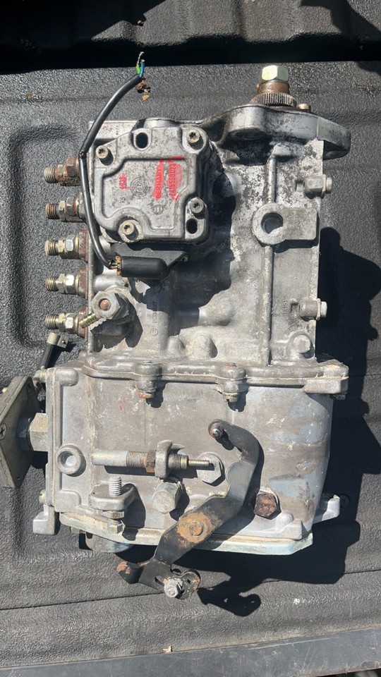 Mercedes W123 300D 300CD Diesel Fuel Injection Pump 6170705001 5 ...