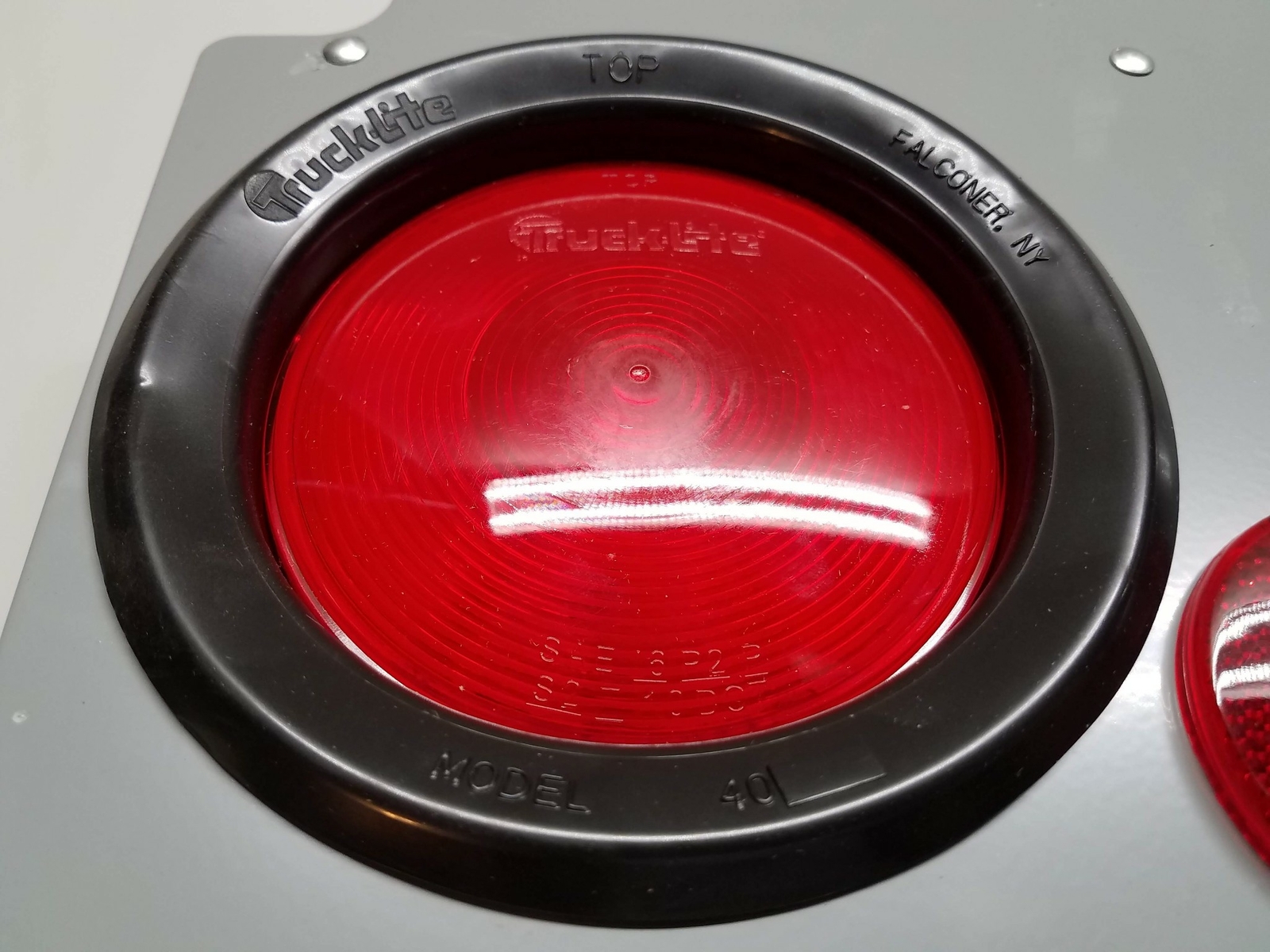 NEW TRUCK-LITE MODEL 40 LIGHT MODULE WITH SIDE MARKER PART NO. 40757-3 ...