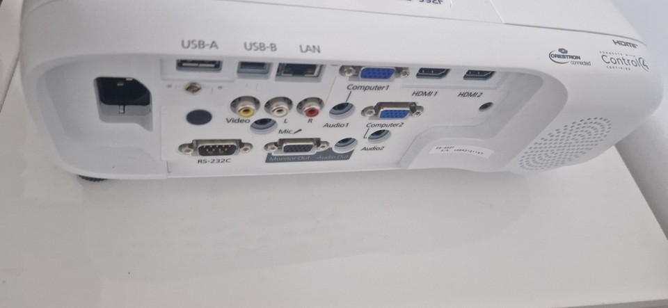 Epson EB-992F - 3LCD projector - 4000 lumens (white) 1080p - 802.11n ...