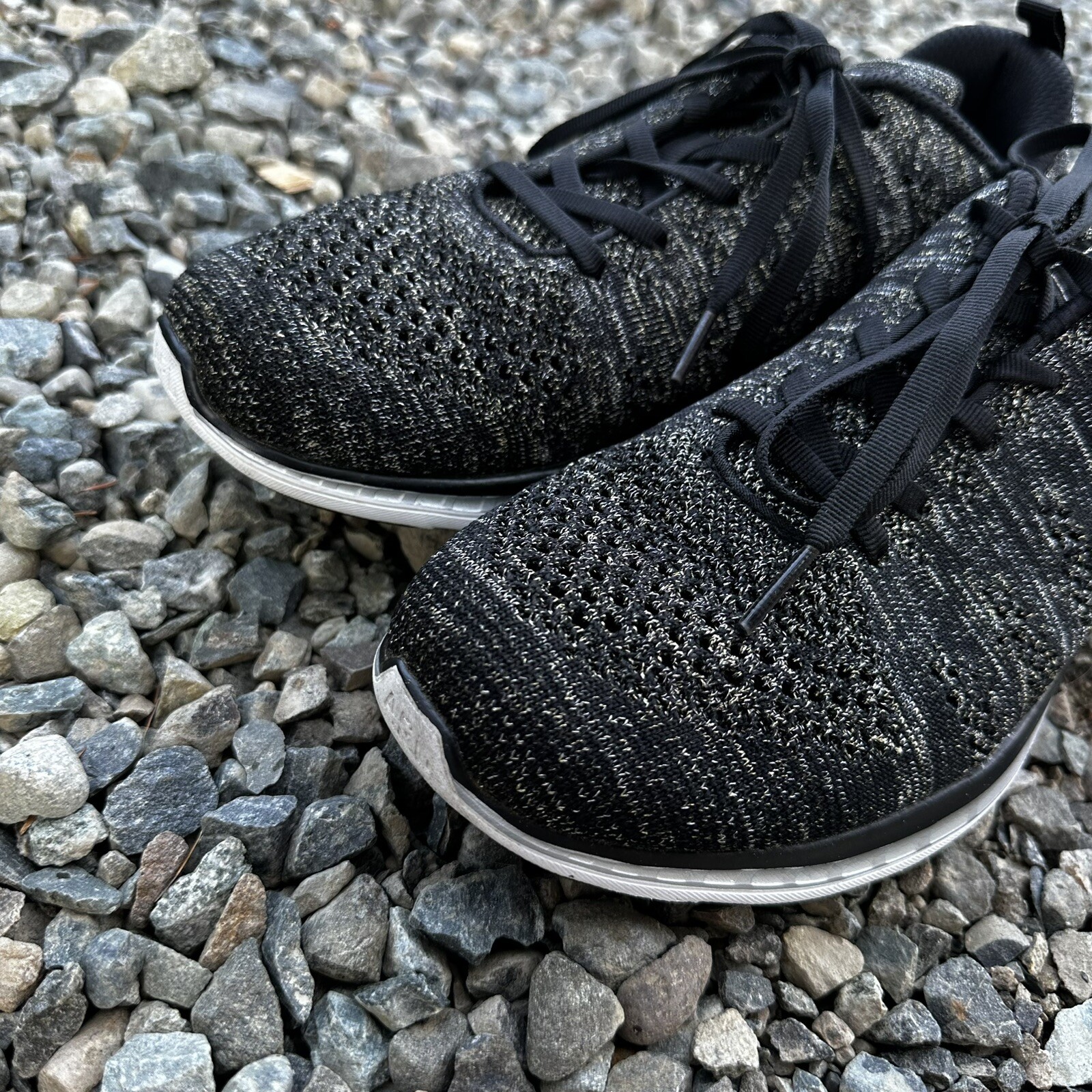 APL Techloom Pro Running Shoes Women’s Size 10 Black Metallic Gold Lace ...