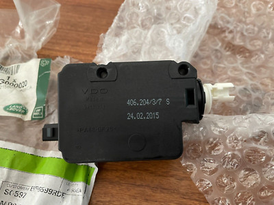 Range Rover L322 NEW GENUINE fuel filler flap actuator FSG000020 4D10 ...