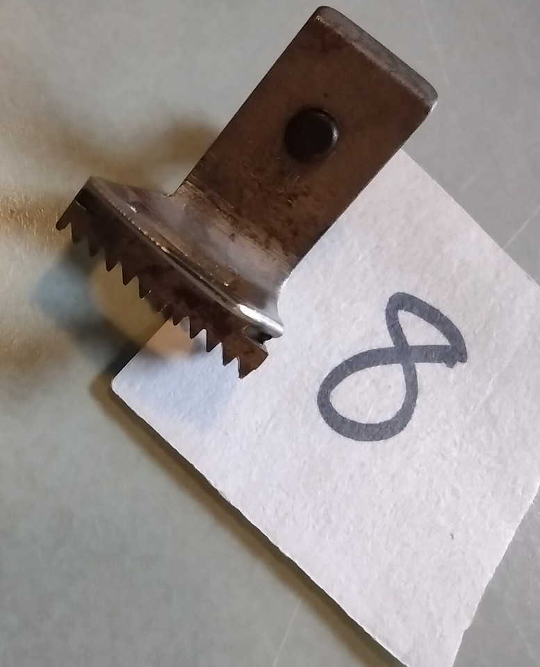 1960 Singer 185K J PARTS Sewing Machine FLAT SHIP * U PICK 66 99 192 ...