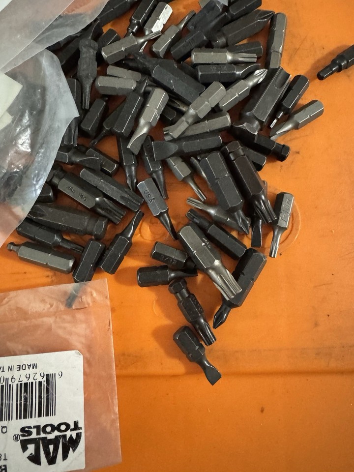 MAC TOOLS 134 PIECE ASSORTED SCREWDRIVER ALLEN TORX BIT SET BRAND NEW ...
