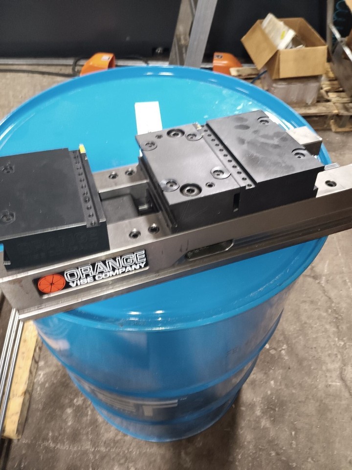 Used 2018 Brother R650X1 CNC Vertical Drill Tap Machining Center Mill ...