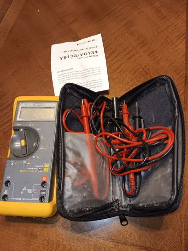 Fluke 79 Series II Multimeter with Extra Cords Manual & Bag *READ AS IS ...