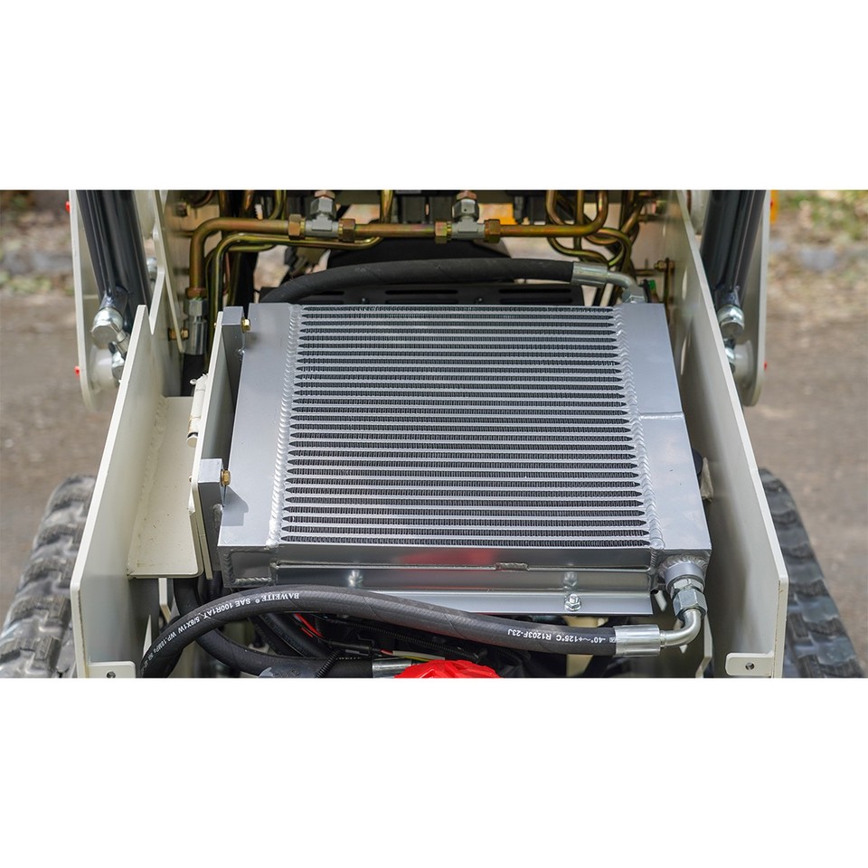 Crawler EPA Mini Skid Steer 23HP 739cc 3-Pumps Self Leveling Bucket ...