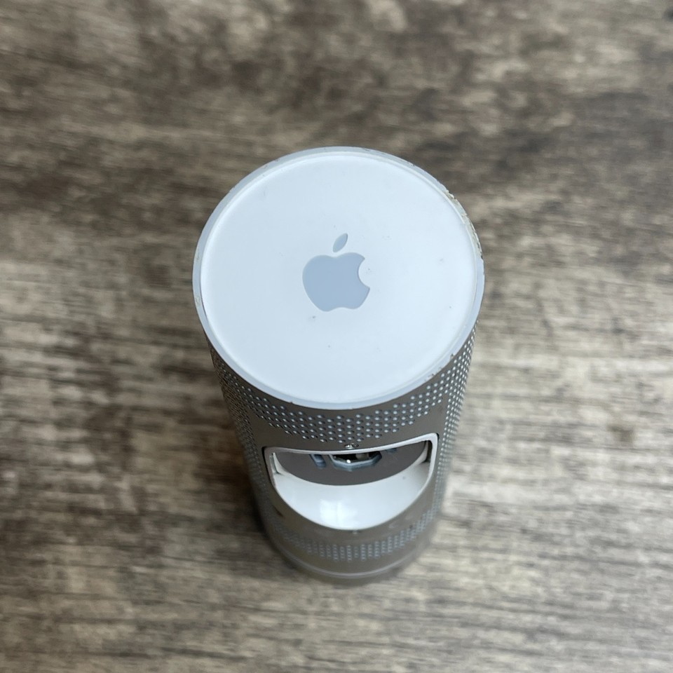 Apple iSight A1023 Silver F2.8 50MM 3-Element Lens FireWire Autofocus ...