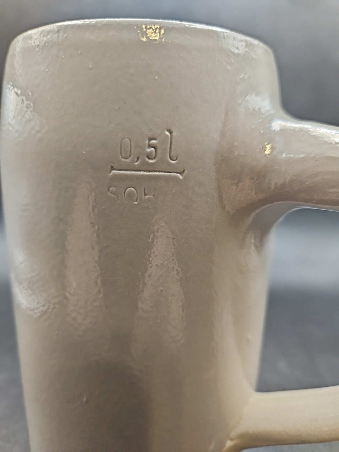 Henninger Brauerei HB Beer Stein Mug Tankard, .5L SOHM, Frankfurt ...