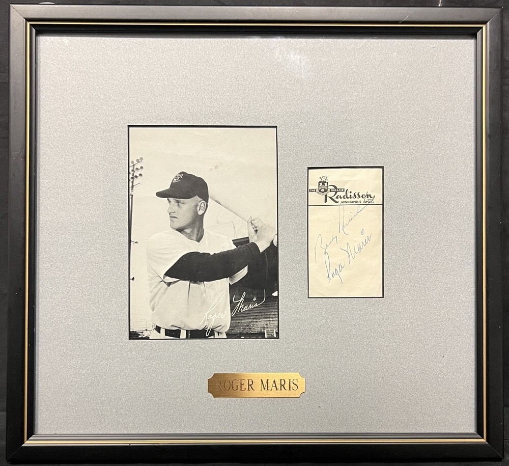 Roger Maris Autographed Memorabilia | Signed Photo, Jersey ...