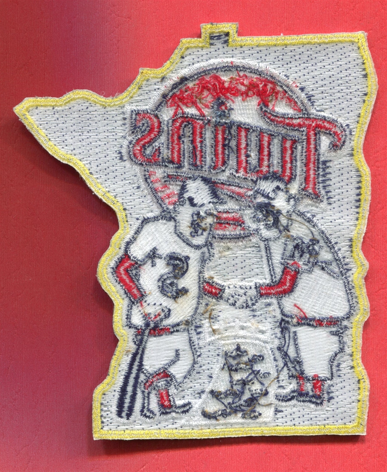 Minnesota Twins Shaking Hands Embroidered Patch in shape of State | eBay