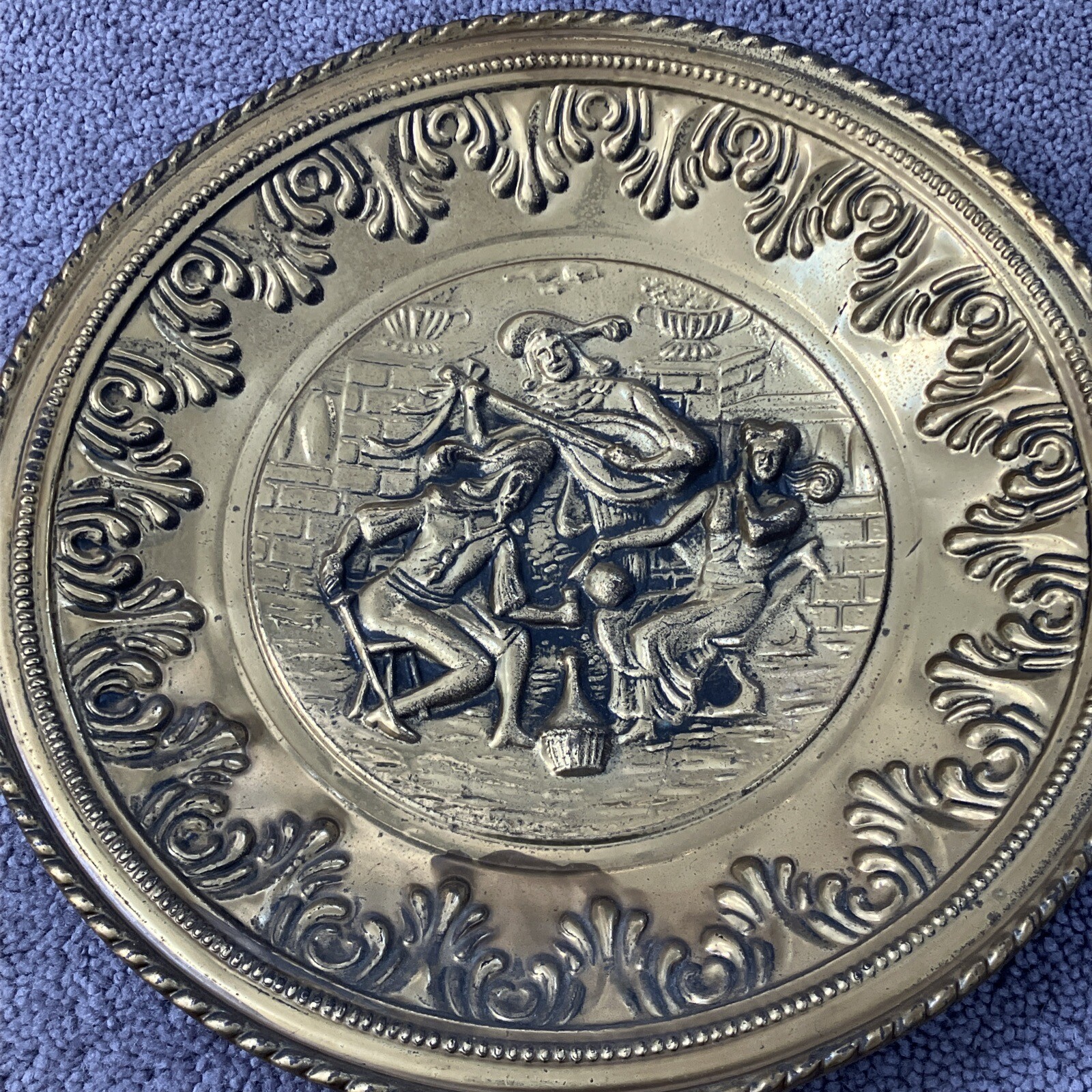 VINTAGE EMBOSSED BRASS 12” WALL PLATE -ENGLAND | eBay