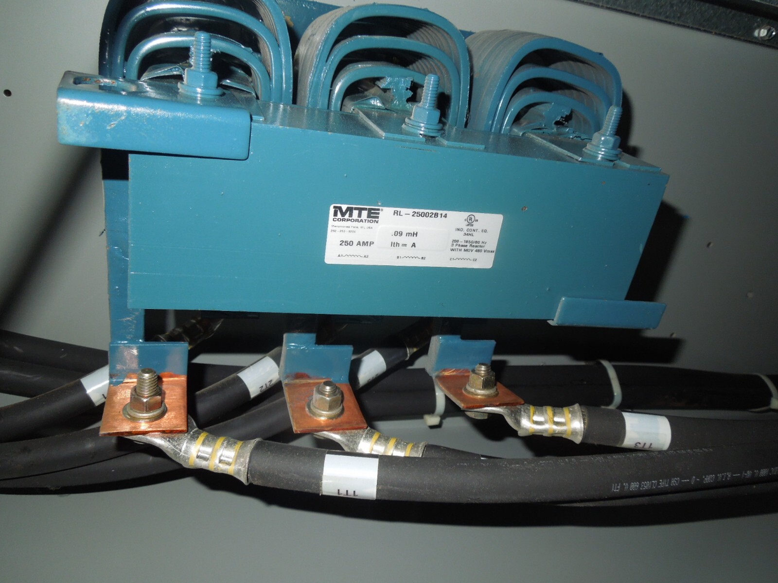 Eaton SVX9000 200hp 240A 480V VFD #SVX20014AAK1L2PFRA Adjustable ...