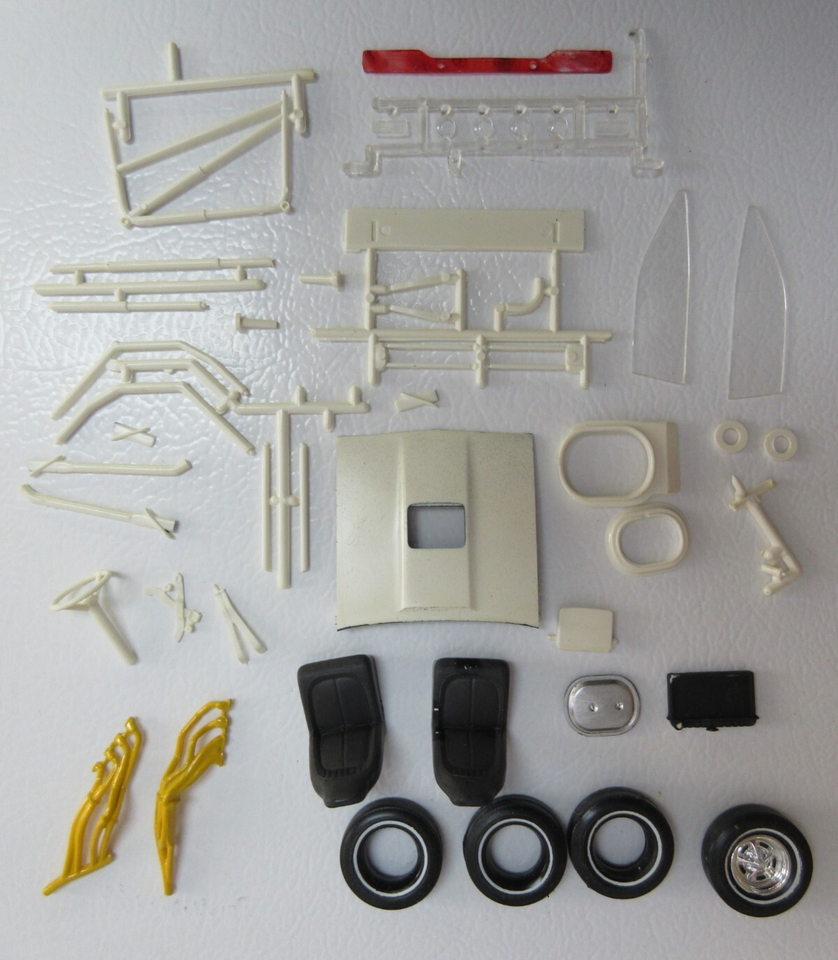 Jo-Han 1970 Plymouth Road Runner Model Kit - for Parts or Restoration ...
