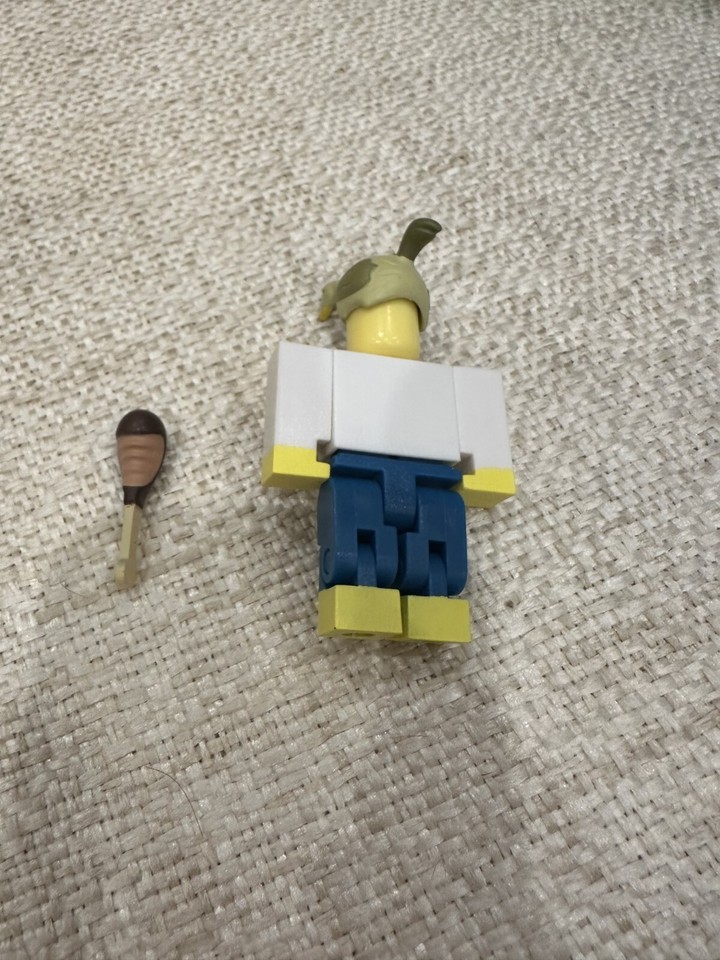 ROBLOX Series 1 Shedletsky Blame John Mini Figure With Bird (No Code ...