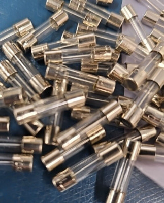 90 Pcs 218010 LITTLEFUSE Cartridge Fuses 10 AMP 250V SLO BLO FREE ...