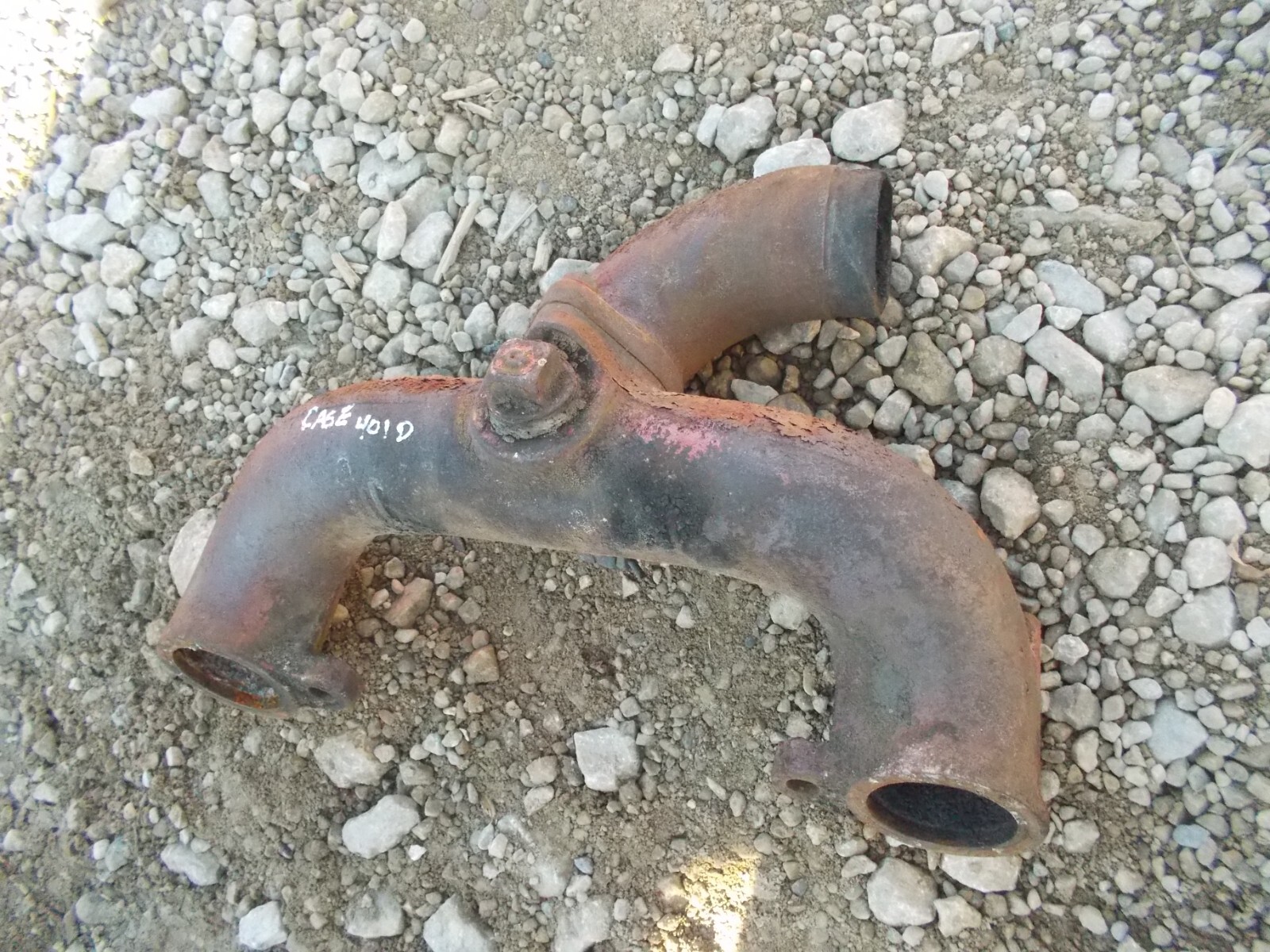 Case 401D 401 Tractor ORIGINAL diesel engine intake manifold w/ pipe ...