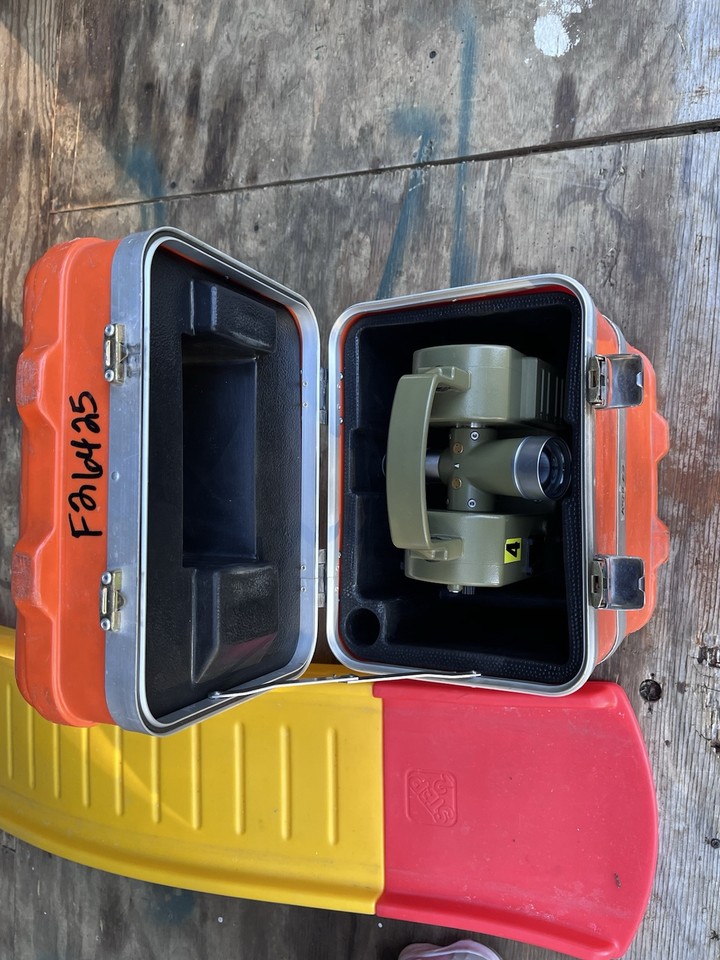 Kern E2 Electronic Theodolite with Case | eBay