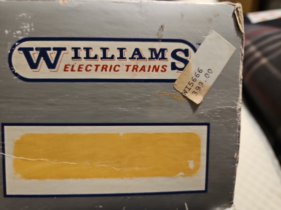 williams electric trains o-scale Penn Central 4852 Locomotive With Box ...