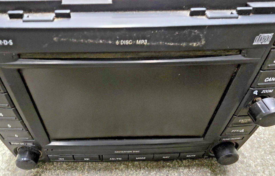 Dodge Jeep Chrysler Navigation Radio 6 Disc CD Changer Display ...