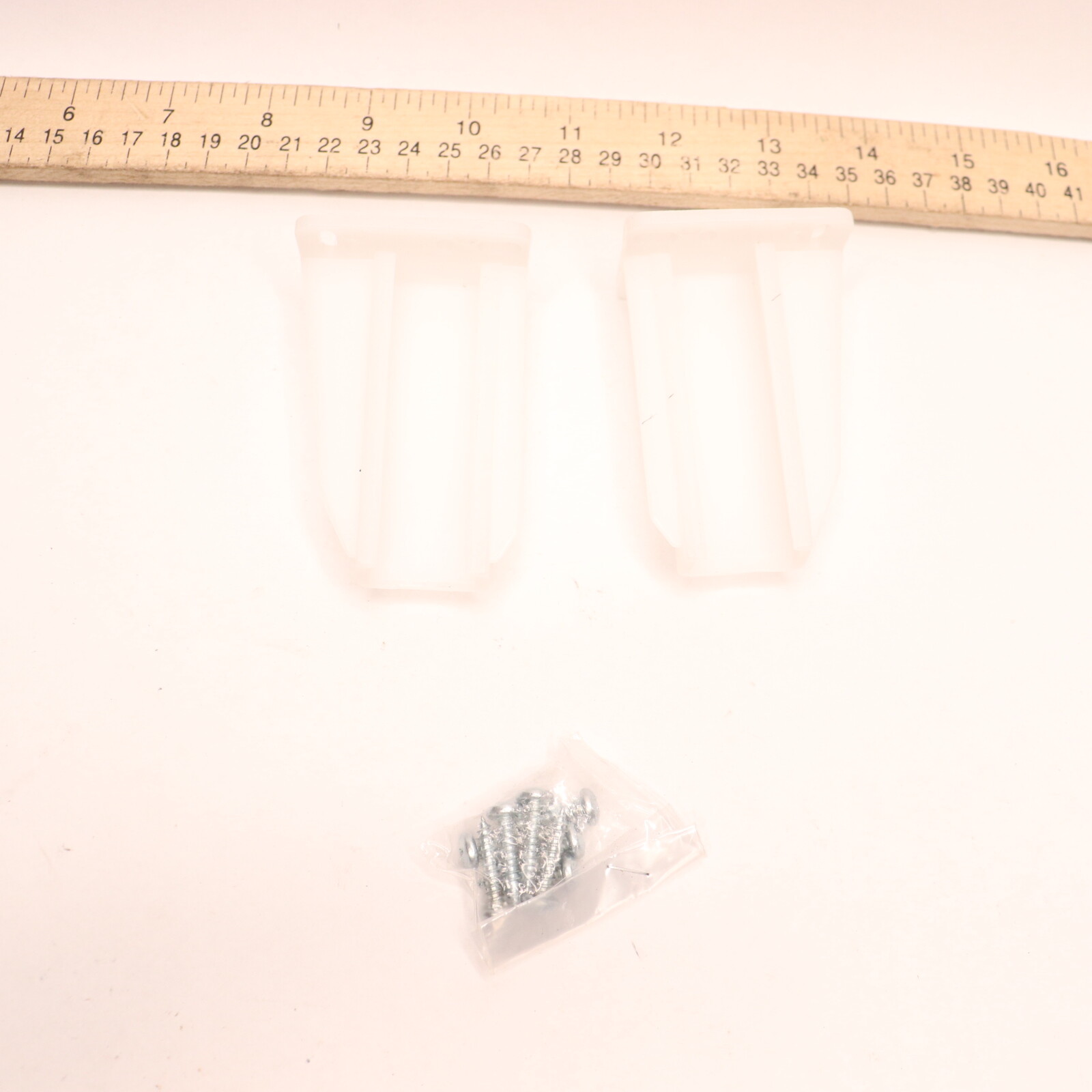 (Pair) Prime-Line Rear Drawer Track Back Plate Socket Plastic White 5/ ...