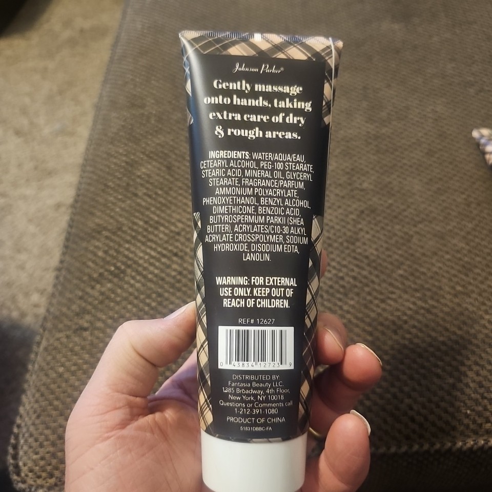 Johnson Parker 8oz Hand Cream, Cozy Cabin Scented Hand Cream with Shea ...