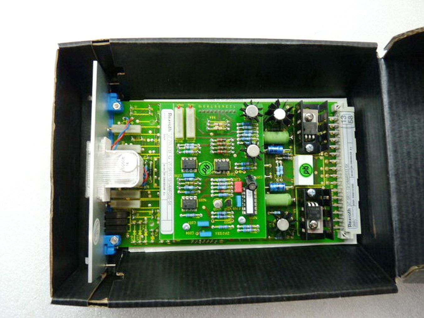 Rexroth VT-SRXX Analog Verstärker VT-SR11-12/11/4WRD32-5X ungebraucht ...
