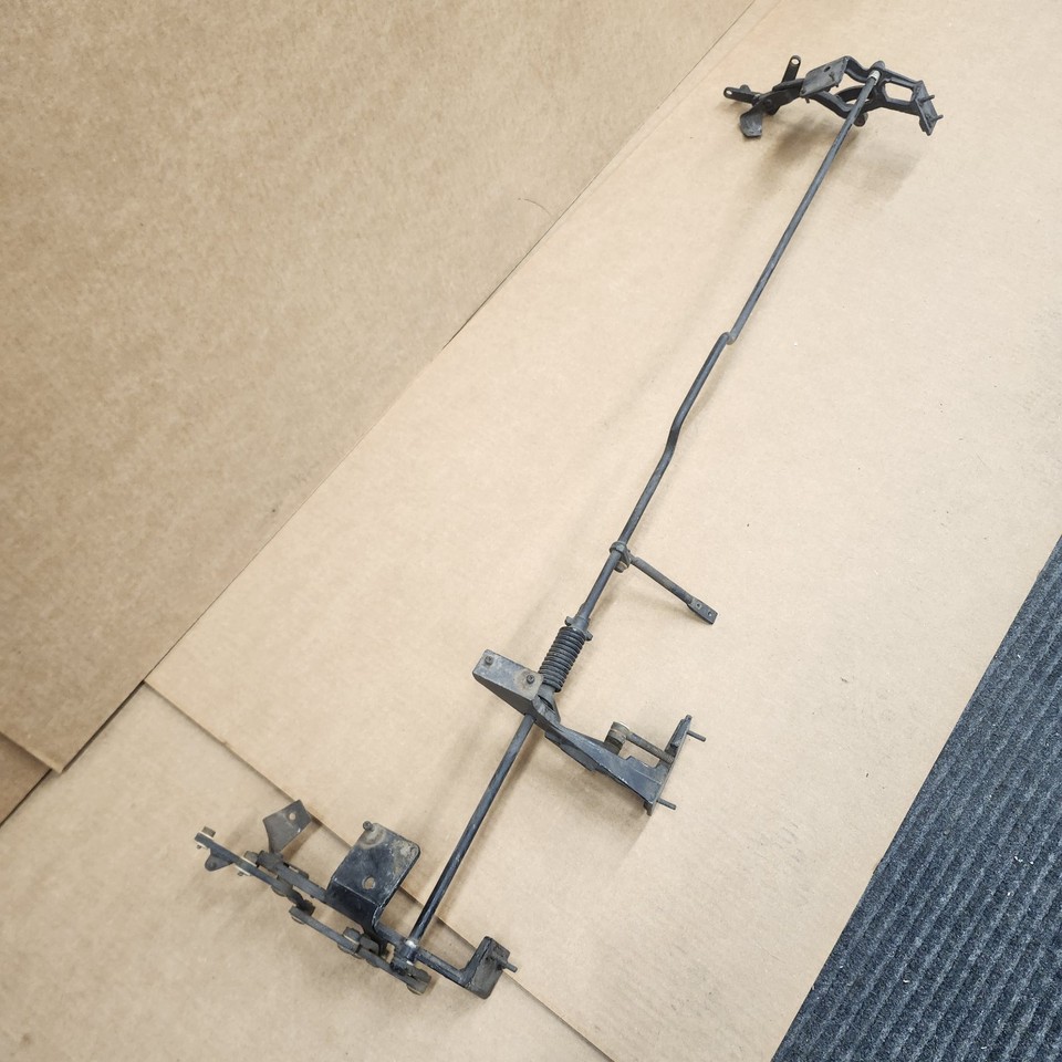 69-72 C3 Corvette Windshield Wiper Door Hinge Assembly Actuator ...