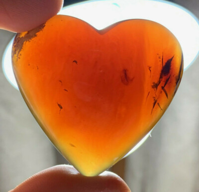 BEAUTIFUL AMBER PETRIFIED TREE SAP RESIN A GRADE GEM HEART CARVING | eBay