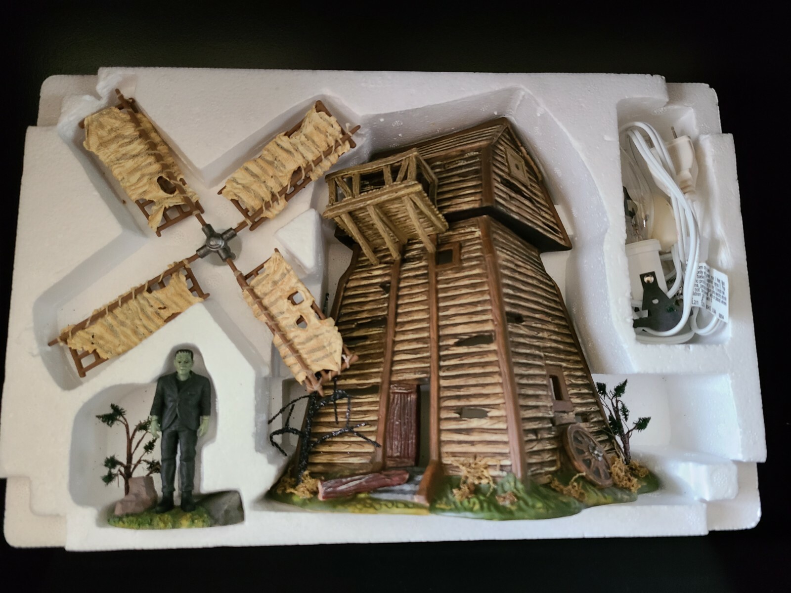 DEPT 56 Halloween FRANKENSTEIN'S MONSTER Boris Karloff Windmill ...
