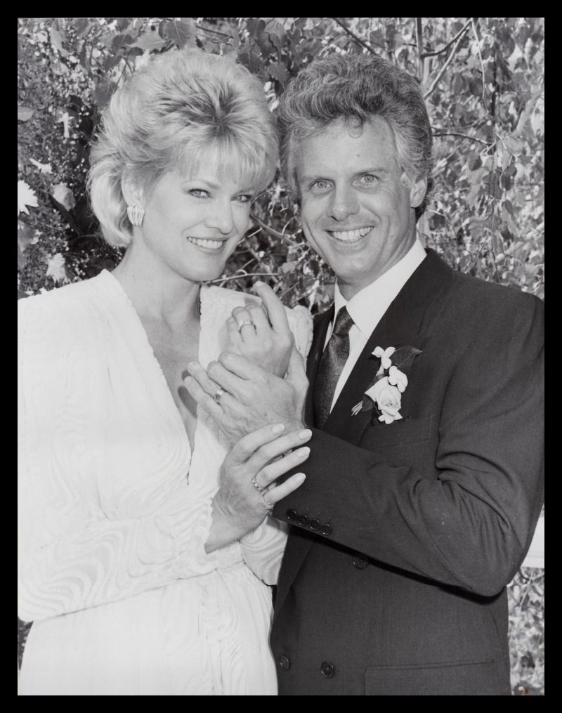 Familia Gloria Loring Days Of Our Lives Promo: Daytime Confidential