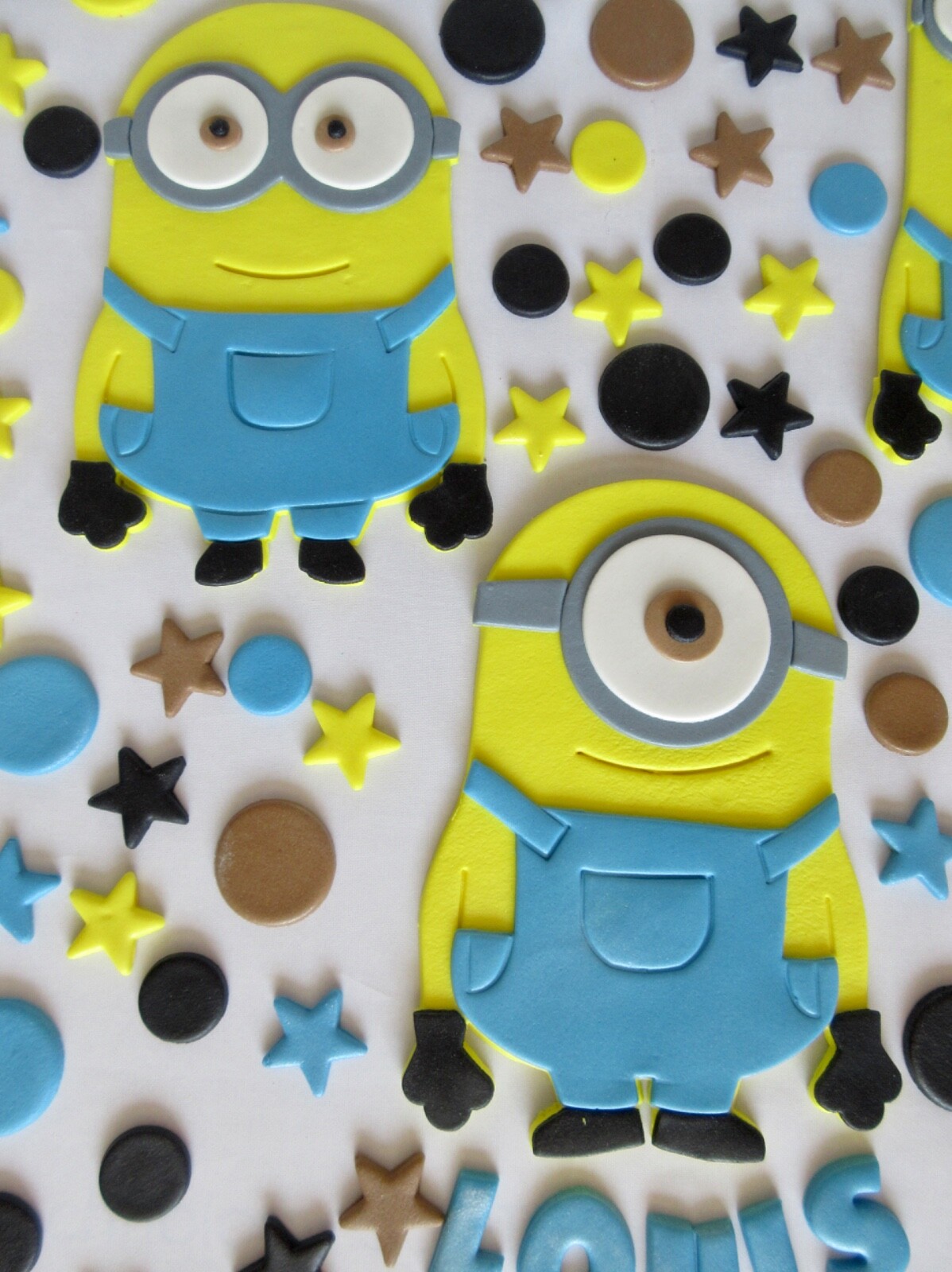 Minions edible cake topper Kevin Bob Stewart fondant personalised ...