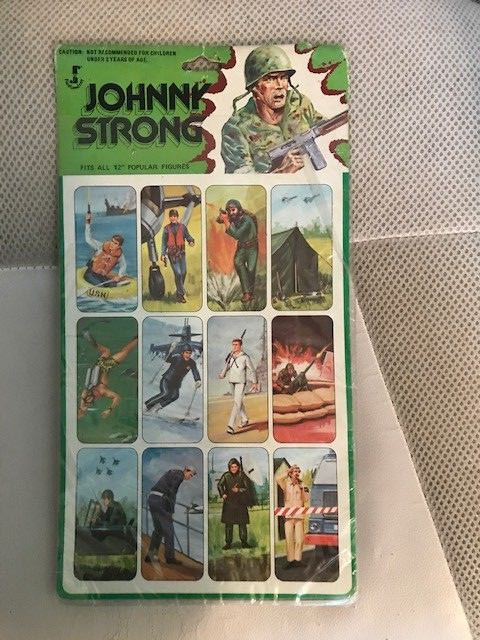 MOC MIB MOSC VINTAGE GI JOE JOHNNY Strong ACTION TEAM MAN RAINCOAT ...