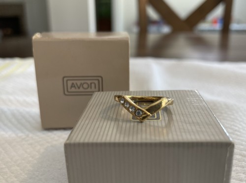 Avon Vintage 1984 Sparkling Chevron Ring - Sz 7 | eBay
