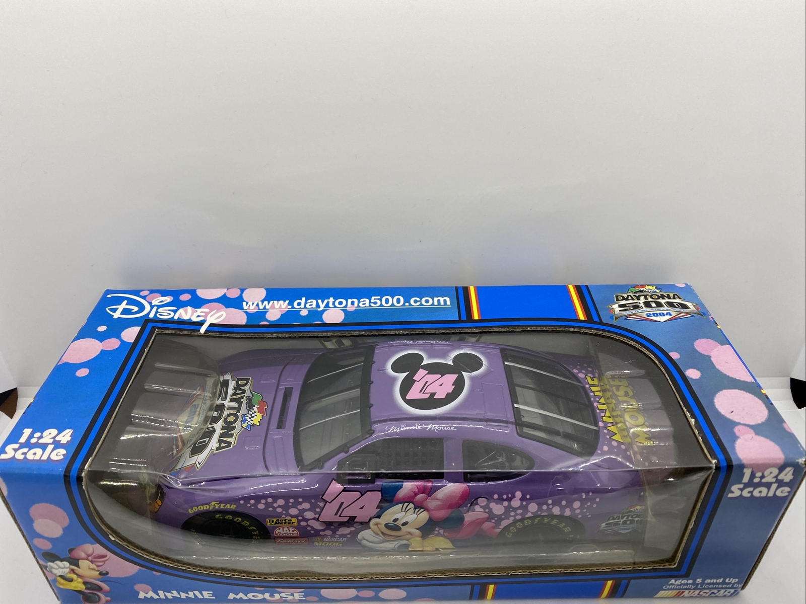 Disney NASCAR Minnie Mouse Daytona 500 Car Team Caliber GM Diecast 1 24 ...