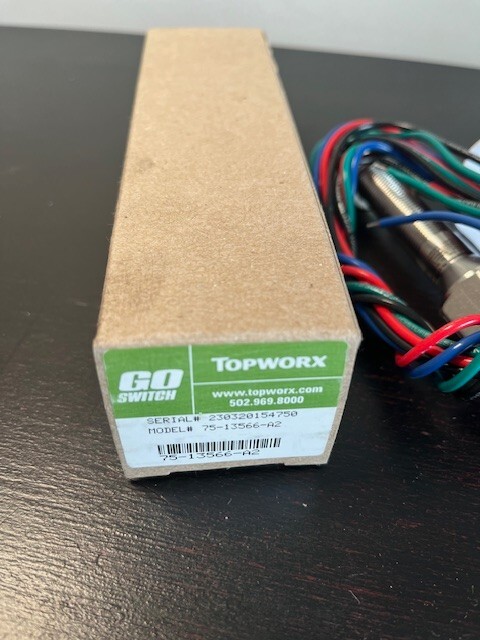 TOPWORX 75-13566-A2 Model 75 Proximity Sensor Dry Contact 2.5mm Sensing ...