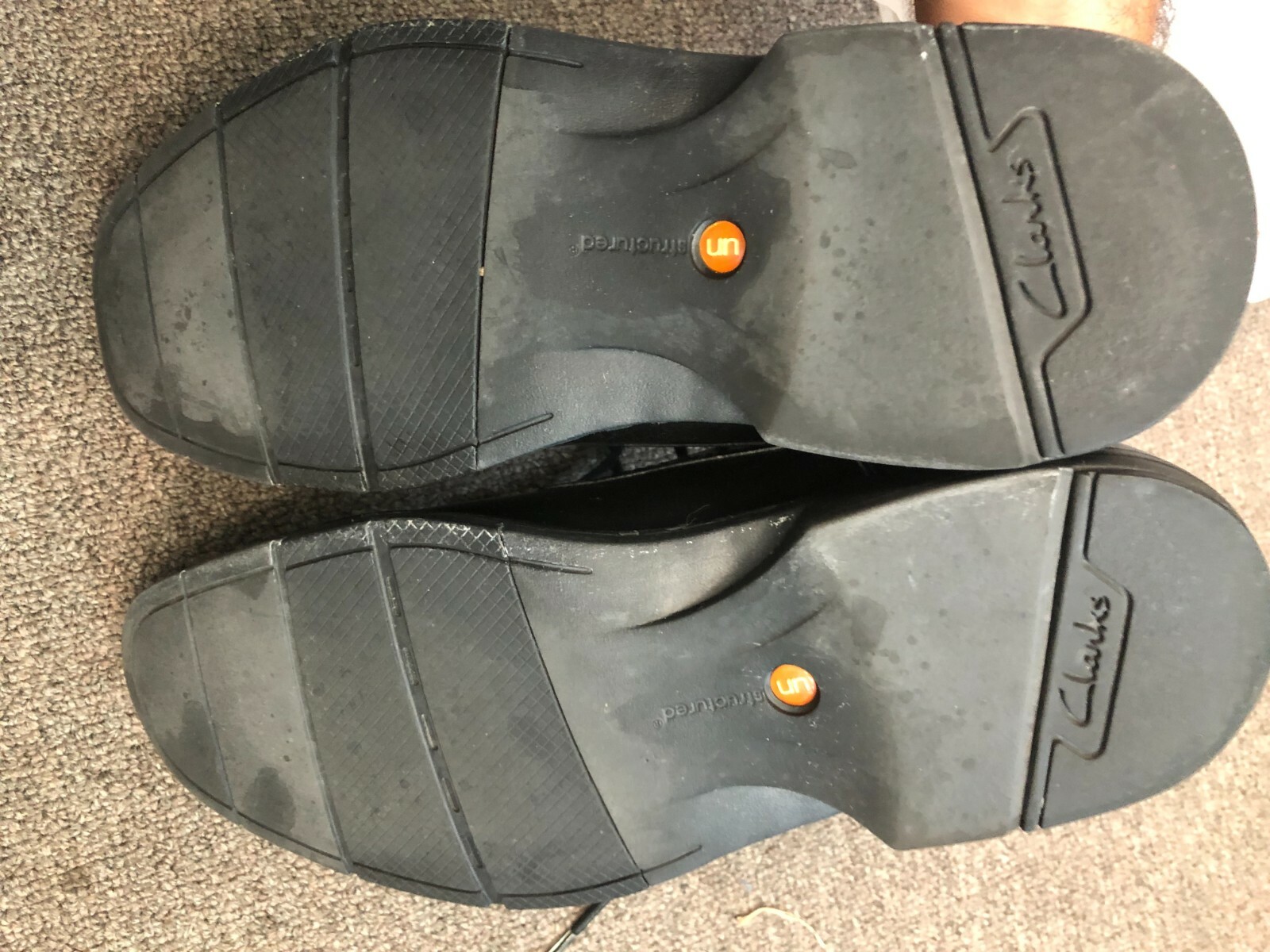 Clarks Mens Un.Structured Black Leather Shoes (Size 8… - Gem