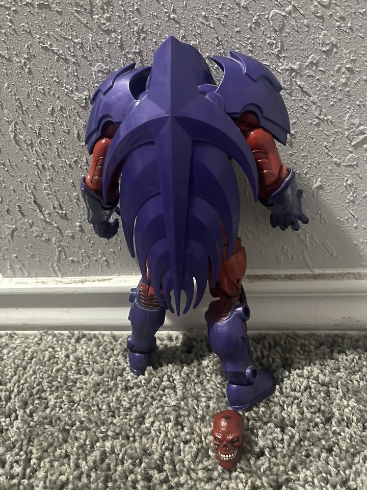 Marvel Legends Onslaught BAF Figure Complete - Includes Variant Red ...