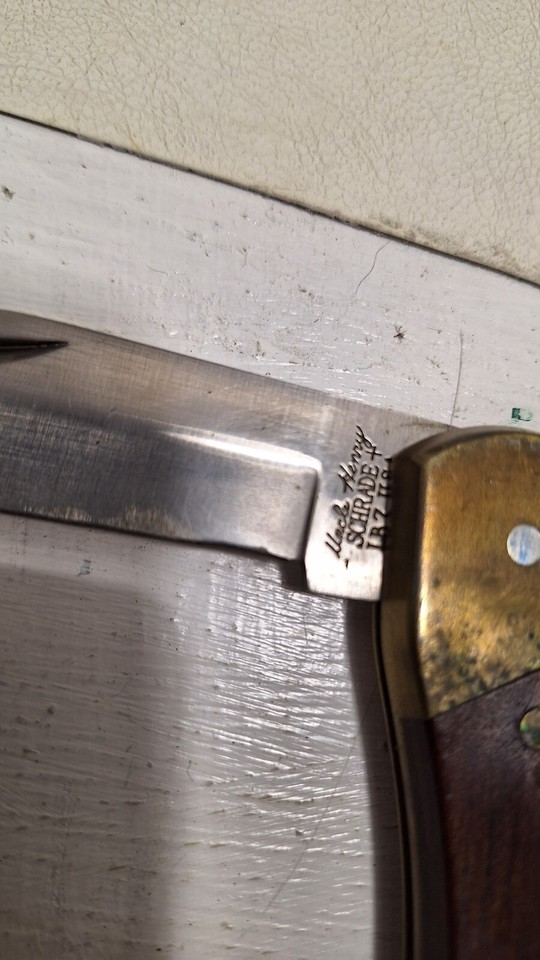 Schrade LB7 Old Timer Uncle Henry Smoky Lockback Folding Pocket Knife ...