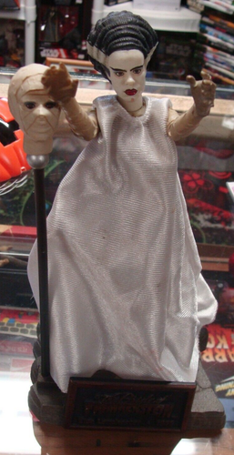Vintage Sideshow Toys Universal Monsters Bride of Frankenstein Figure ...