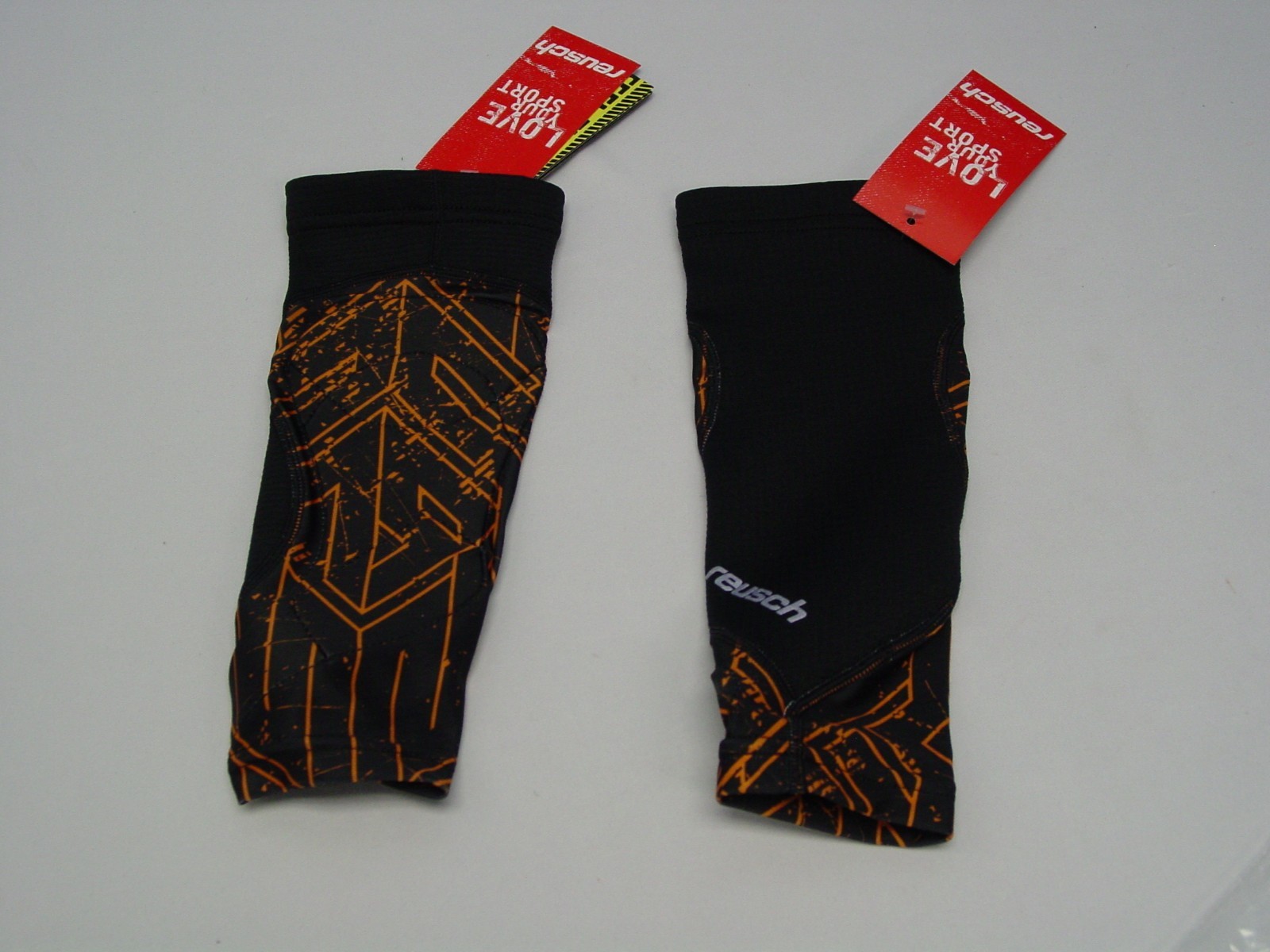 New Reusch Soccer Goalie Keeper Padded ELBOW Protector Sleeve Medium ...