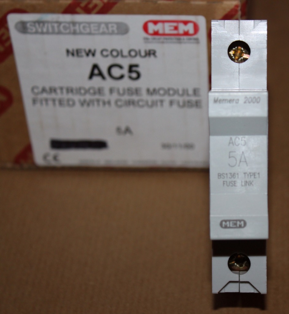 MEM AC5 Fuse Carrier with 5A Fuse - Memera 2000 - Type 1 Fuse Link ...